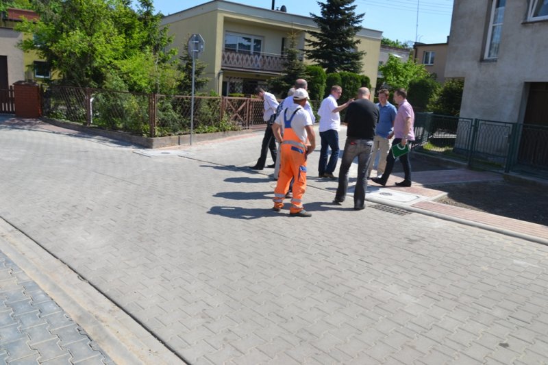 Dobiegają końca prace na ulicy Jaworowej i Topolowej - UM Oborniki Dobiegają końca prace na ulicy Jaworowej i Topolowej - UM Oborniki